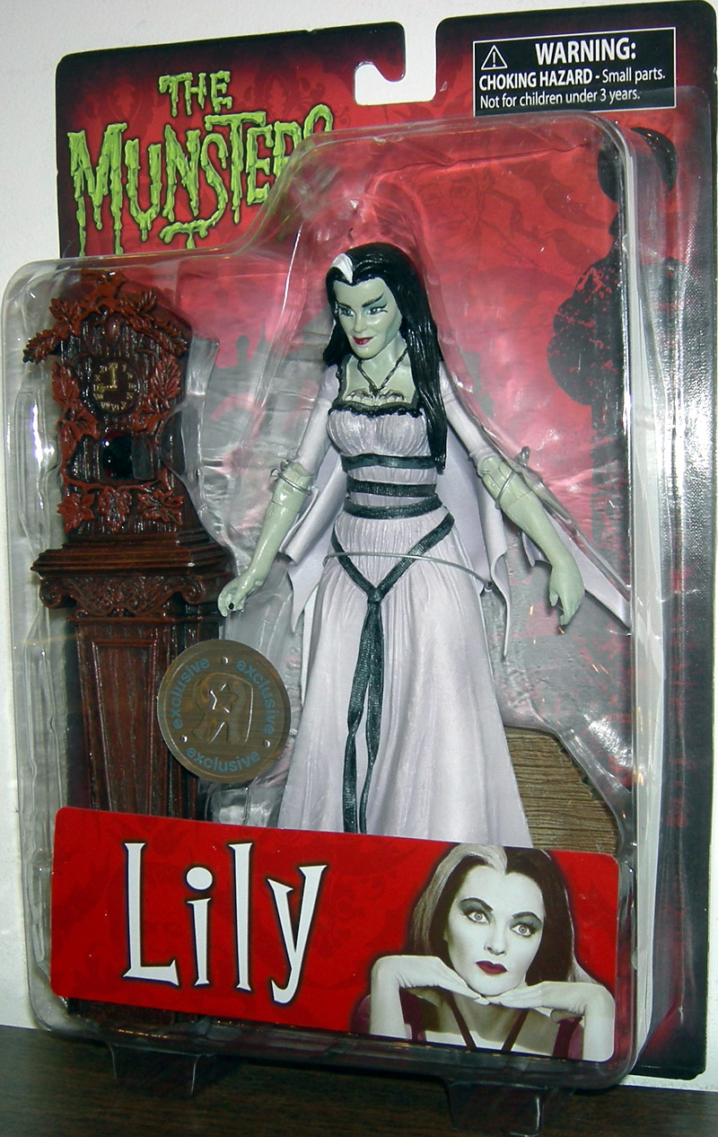 Lily Munster Action Figure Diamond